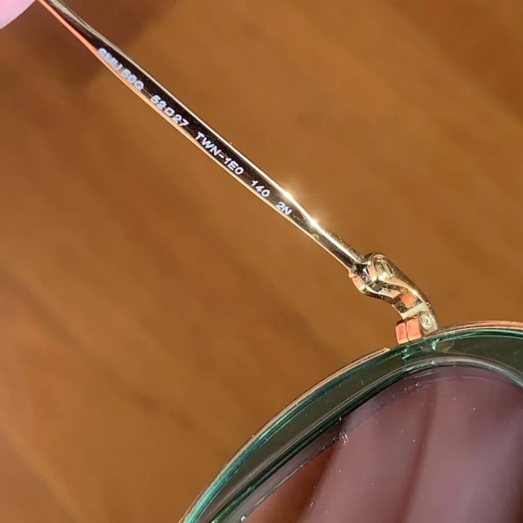 Солнцезащитные очки Miu Miu для женщин купить за 18000 руб арт 439740 Интернет магазин Oskelly