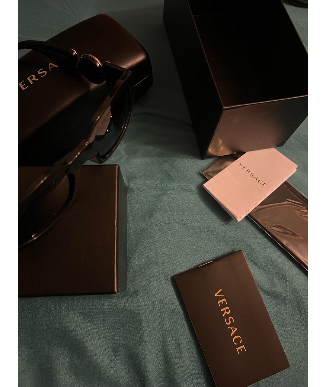 VERSACE Черные солнцезащитные очки Medusa для женщин – купить в ...